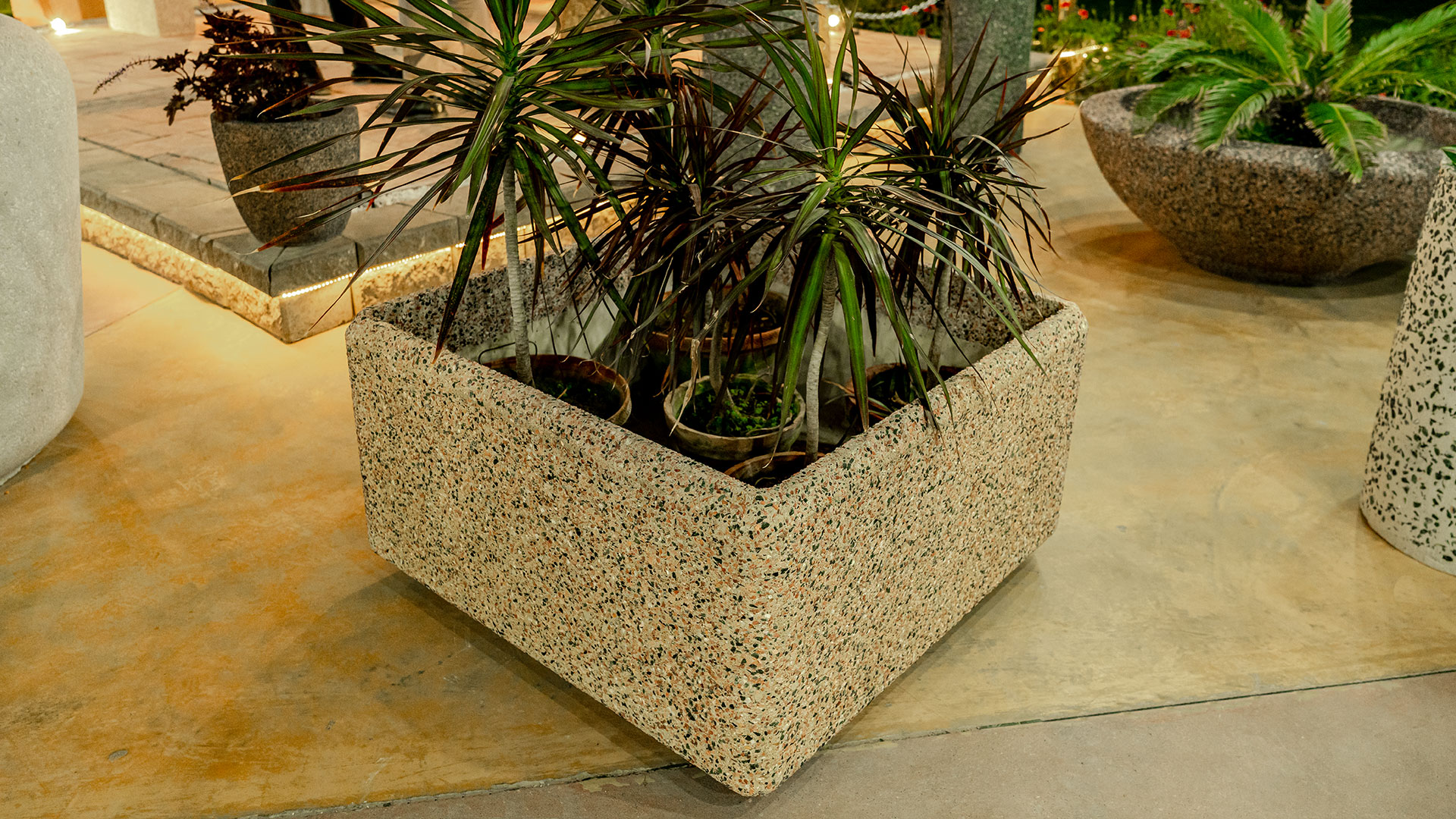 daisy | Magnacrete.com